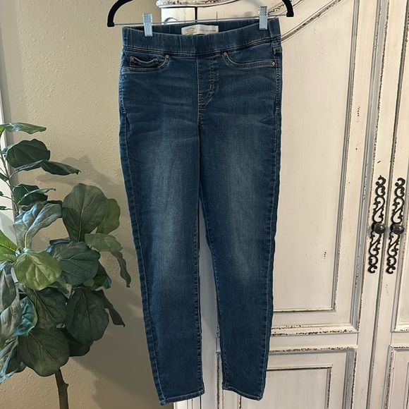 Signature by Levi Strauss | Jeans | Signature By Levi Strauss Co Gold ...